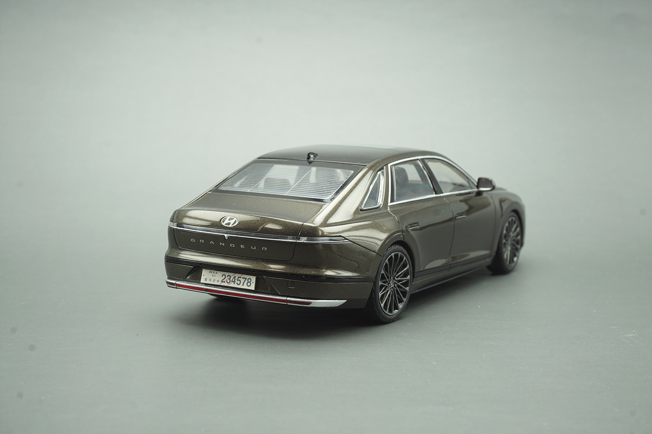 MMZ - 아카데미 그랜저 GN7