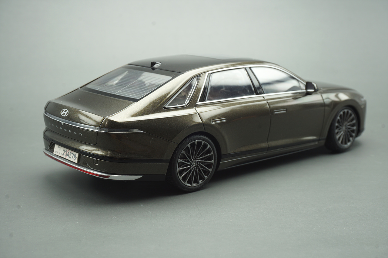 MMZ - 아카데미 그랜저 GN7