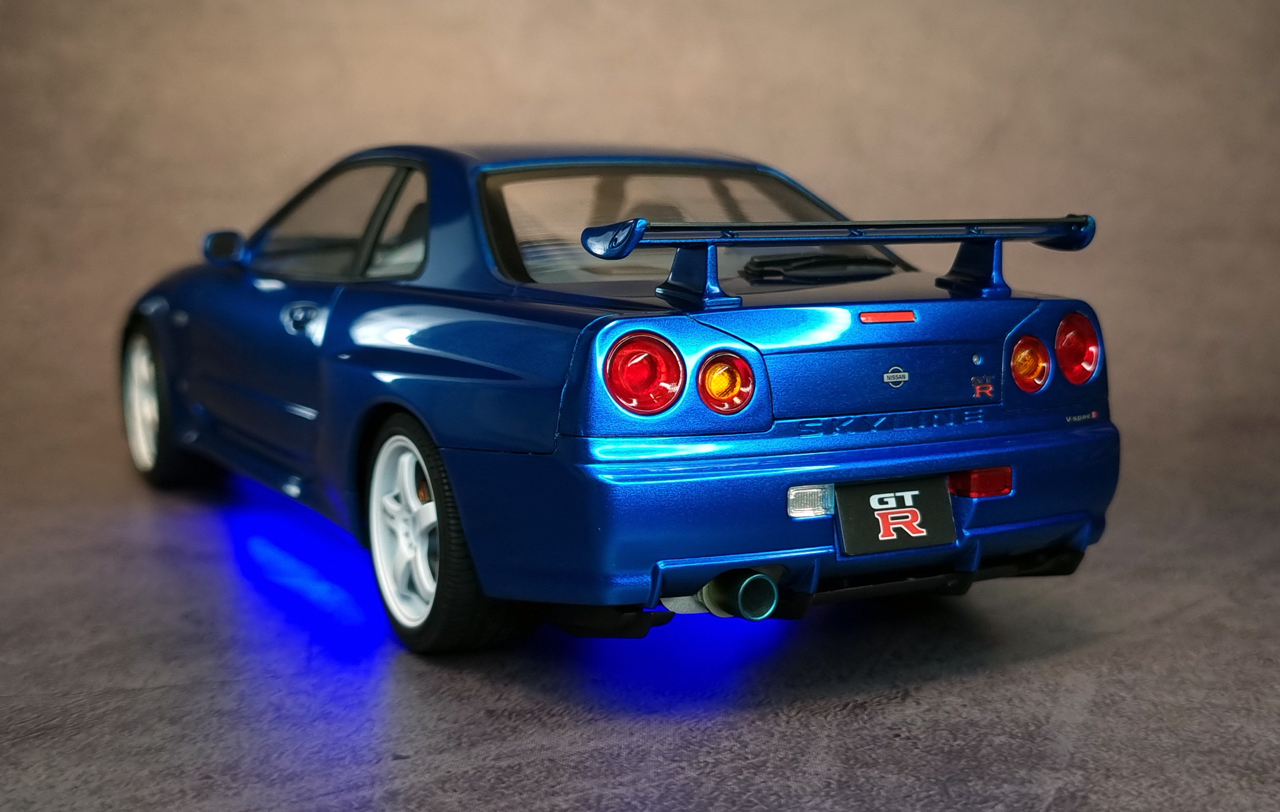 MMZ - 1/24 NISSAN R34 V-Spec II