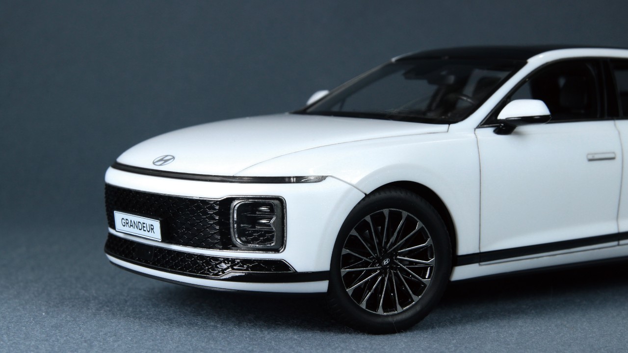 MMZ - 1/24 그랜저GN7 아카데미과학