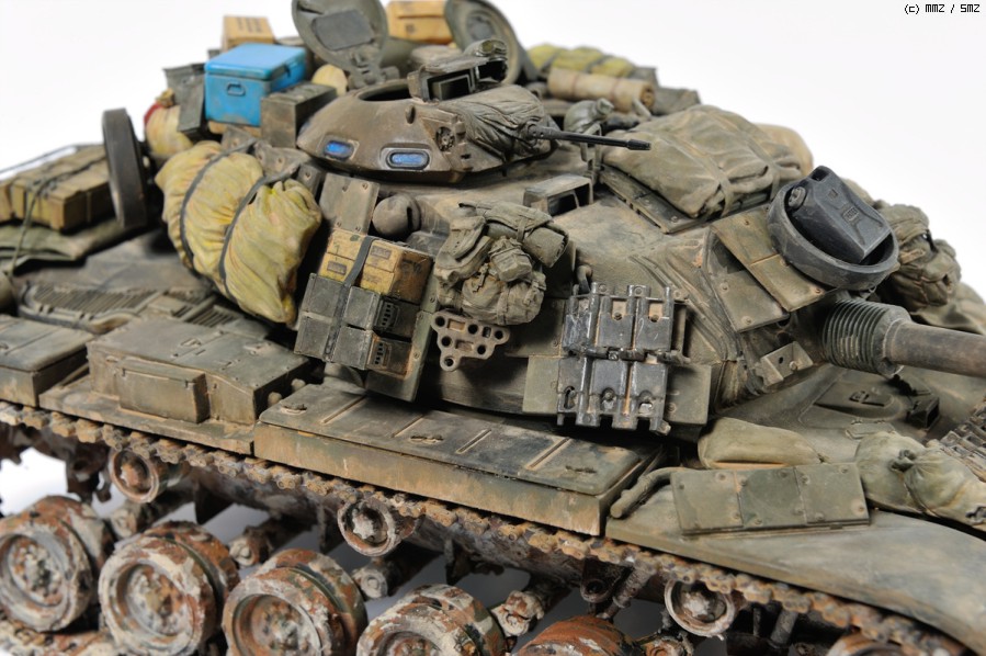 MMZ - M60A1 RISE with M9 Dozer Blade [ACADEMY, 1/35]