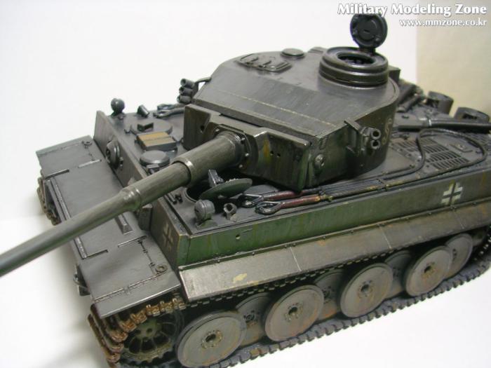MMZ - Tiger 1 Early Production - Academy